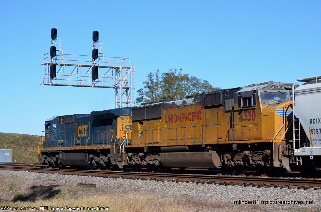 CSX 7589